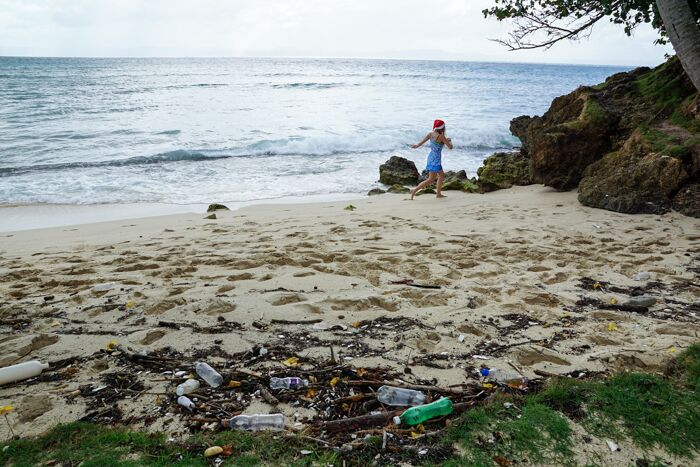 Everything You Need for a Successful Beach Clean Up - Aim Plastic Free